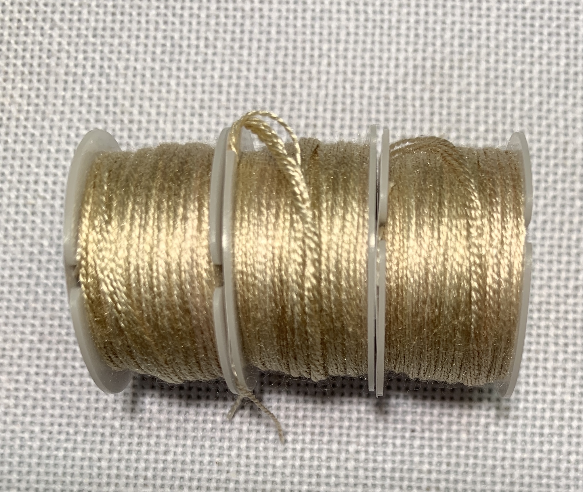 Threads : GaRon Stitchery